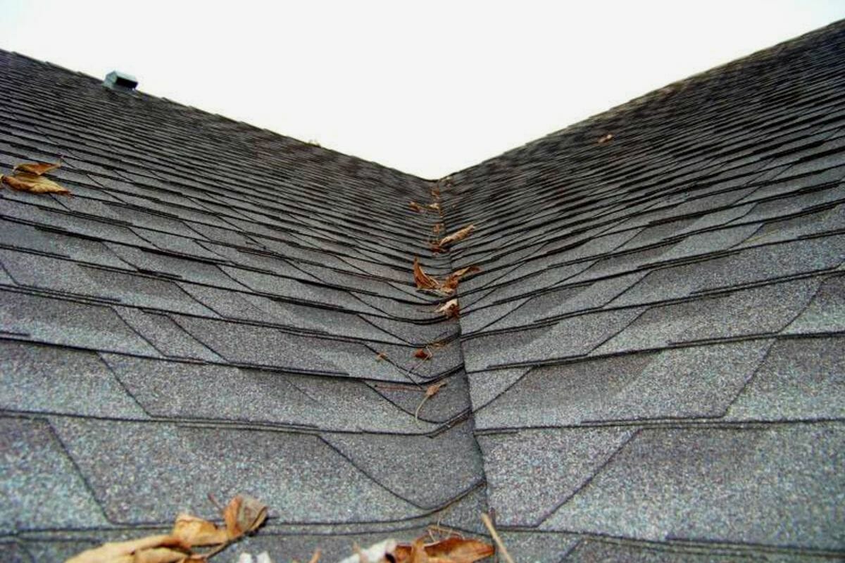 Open Vs Closed Valley Roof – Which Is Best For Me?